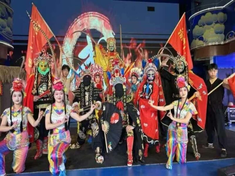 Chongqing Face-Changing Show & Eye of the Clouds - Authenticity and Cultural Significance