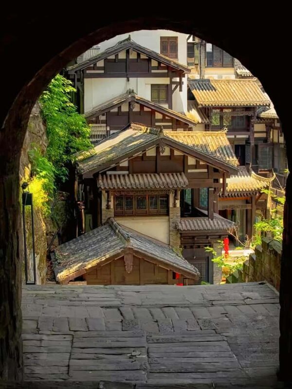 Chongqing History Walk: Temples, Old Streets & Ancient Road - FAQ