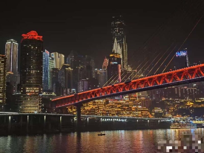 Chongqing: Night Tour of Two Rivers with guide-small group - Who Would Love This Tour?