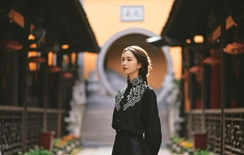 Chongqing private city tour-cultural experience - Explore the Spiritual Side with a Temple Visit