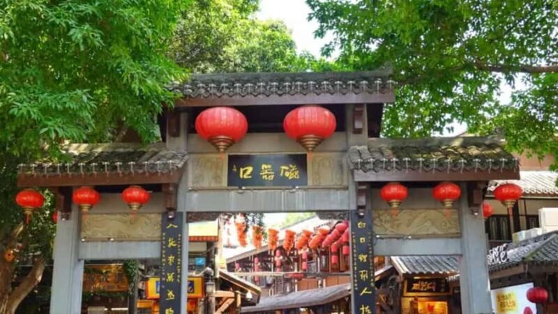 Chongqing: Private City Tour with Guide and Cableway - Exploring Chongqing with a Private Guide: What to Expect