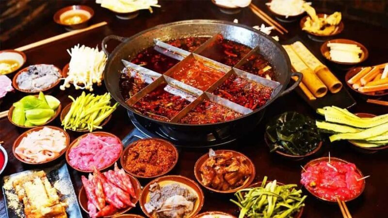 Chongqing: Private Food Tour with Spanish Asistant - Who Would Enjoy This Experience?