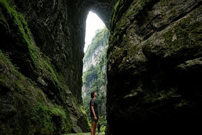 Chongqing Private Round Trip Transfer to Wulong National Park - Returning to Chongqing