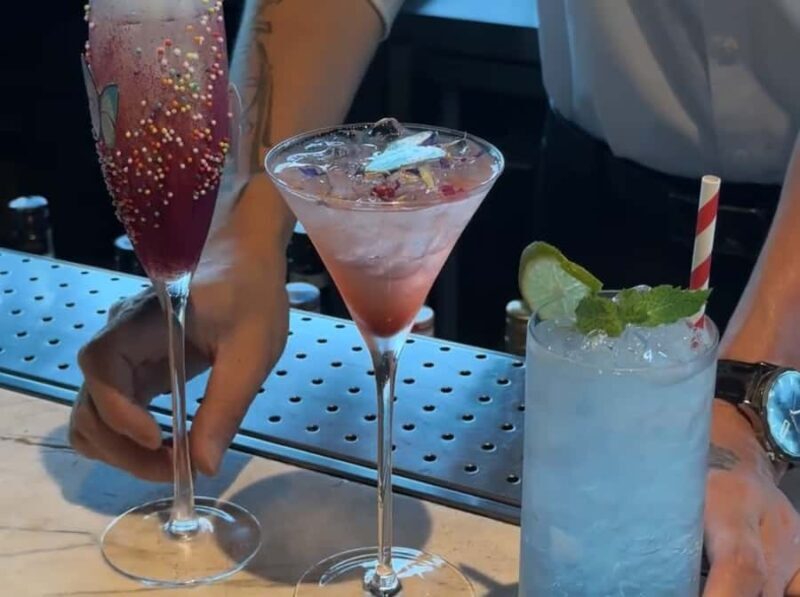 Chongqing: Sky-High Afternoon Tea Experience - Key Points