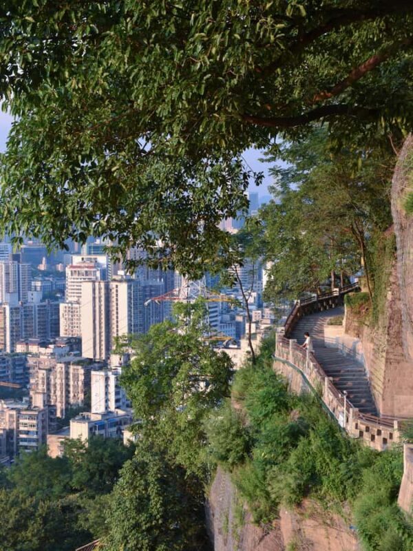 Chongqing: Skywalk, Air-Raid Shelter, Hidden Alley& Teahouse - Key Points