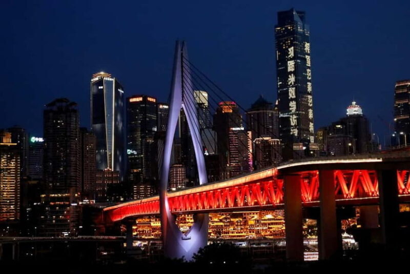 Chongqing: Surreal Urban, Ancient Town, and Secret Viewpoint - Who Is This Tour Best For?