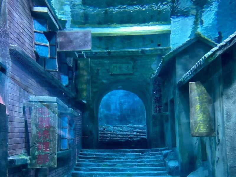 Chongqing: White Crane Ridge & 816 Underground Tour - What’s the Experience Really Like?