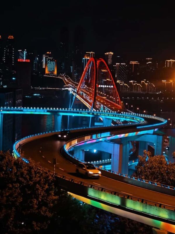 Chongqing: World Trade Center & Sujiaba Overpass Day Tour - FAQ