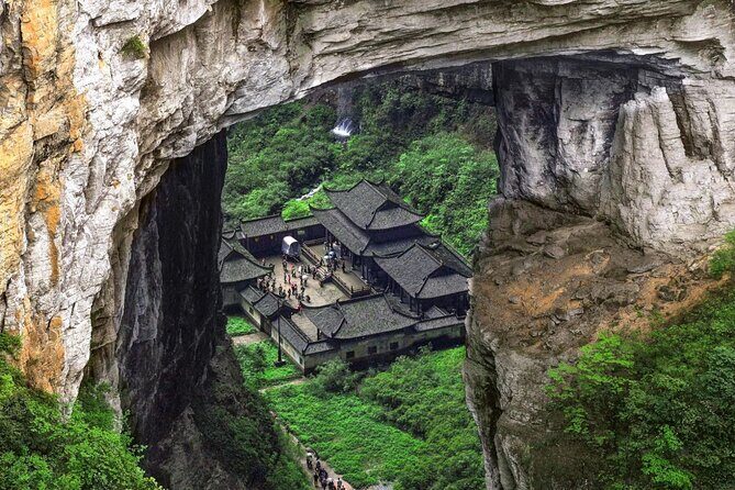 Chongqing Wulong: All inclusive luxury private trip to 2 spots - Authenticity, Value, and Unique Features