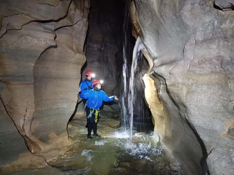 Christchurch: Cave Stream & Castle Hill Tour - Detailed Breakdown of Experience