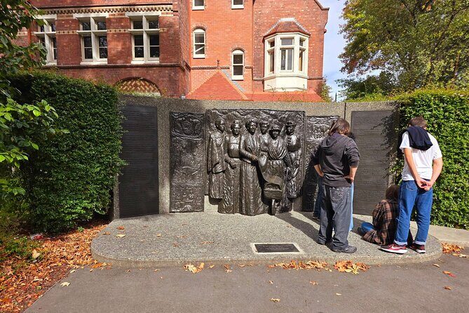 Christchurch Mystery Puzzle Tour Shadow of the Prism - FAQs