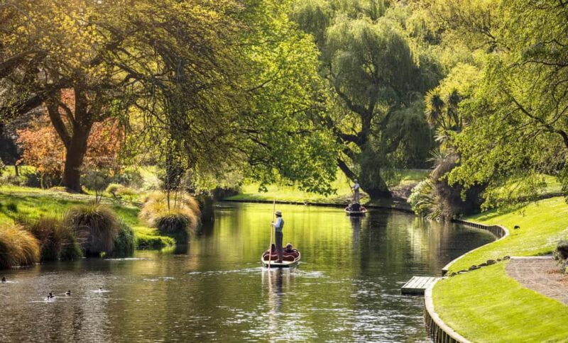 Christchurch: Private Full-Day City Tour - Introduction
