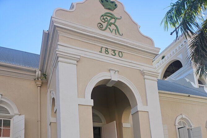 Christiansted's Artisan Shopping Tour - Key Points