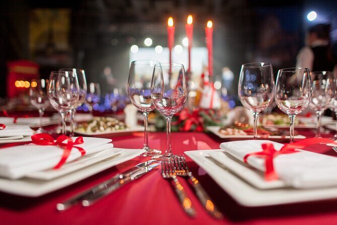 Christmas All Inclusive Dinner River Cruise with DJ on Board - An In-Depth Look at the Experience