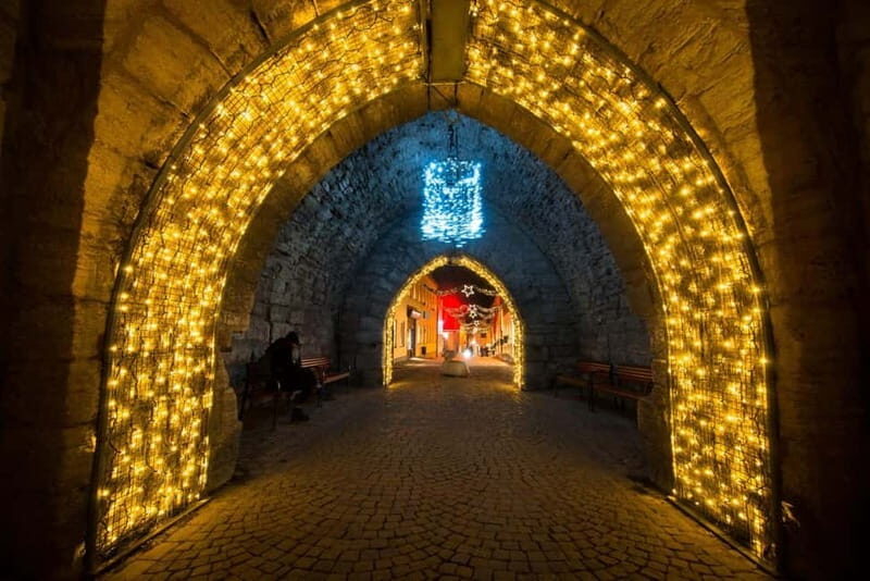 Christmas Charms of Visby Private Walking Tour - Why This Tour Works Well