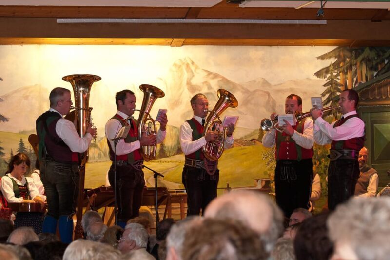 Christmas Concert with the Gundolf Family - Dec. 14th & 23rd - Discovering the Charm of the Tyrolean Advent Concert