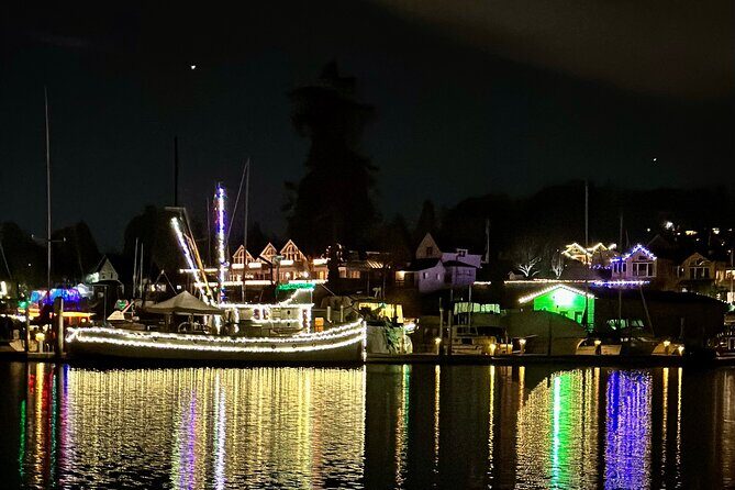 Christmas Lighted Boat Cruise in Gig Harbor - An Authentic Look at the Experience