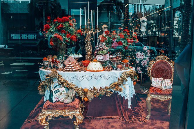 Christmas Lights in Beverly Hills - Private Guide and Free Coffee with Dessert - FAQ