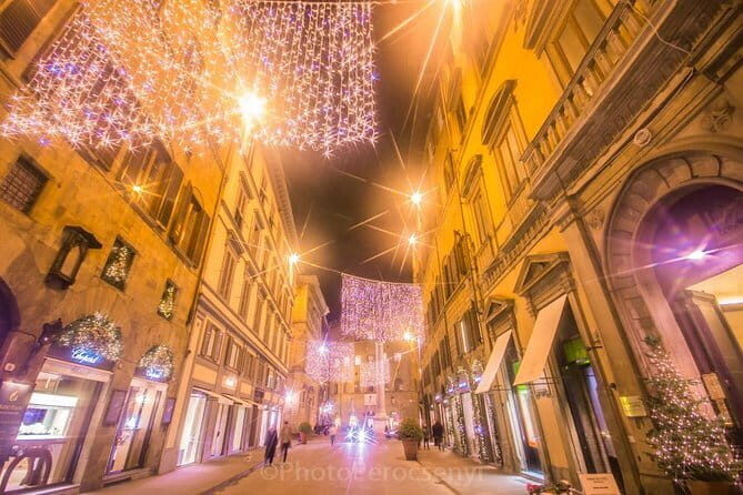 Christmas Lights Private Photo Tour in Florence - Why Consider the Florence Christmas Lights Photo Tour?