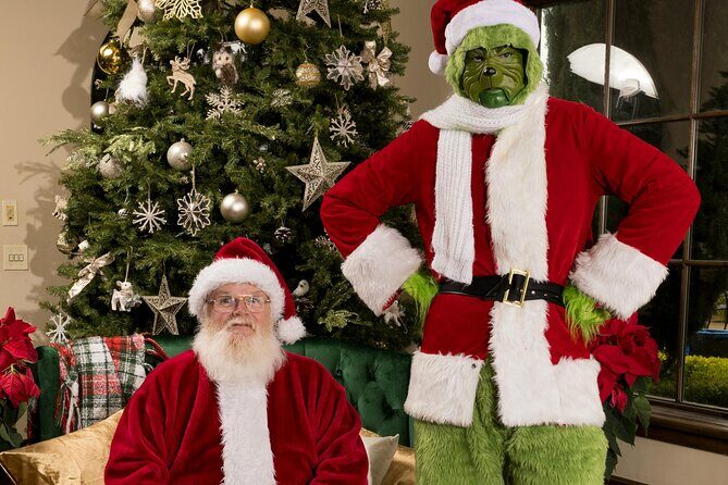 Christmas Scavenger Hunt in Downtown Pensacola - Key Points