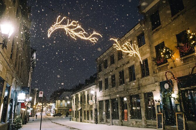 Christmas Walking Tour in Old Montreal - What You Can Expect