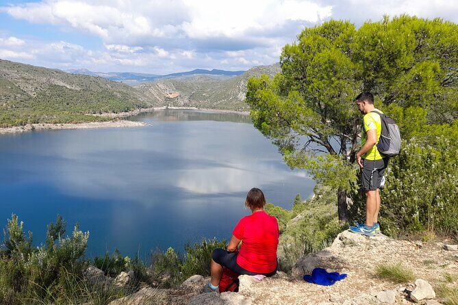 Chulilla Hike to the Hanging Bridges from Valencia - Who Should Book This Tour?