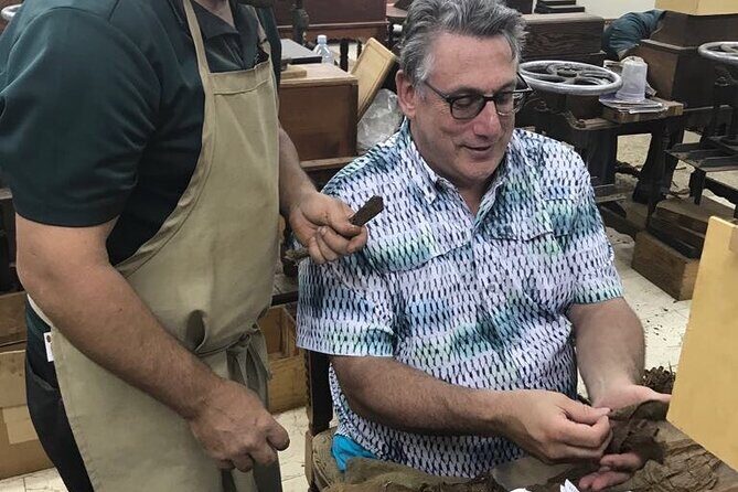 Cigar Rolling Lesson in Nassau - Who This Tour Is Best For