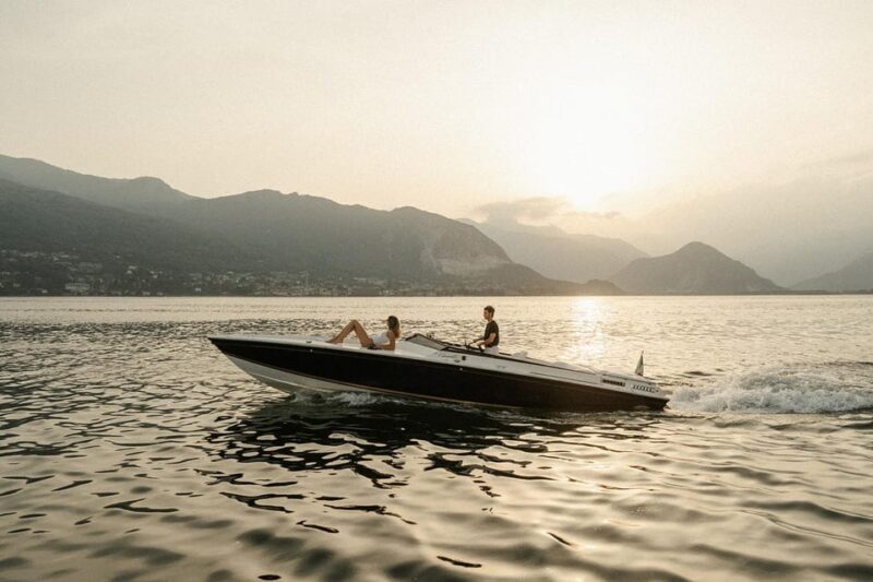 Cigarette Fast Speed Experience Lake Maggioe - Key Points