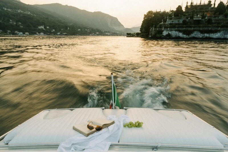 Cigarette Fast Speed Experience Lake Maggioe - FAQ