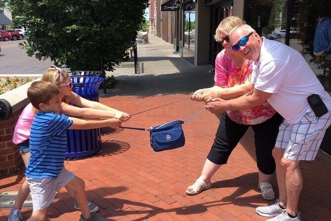 Cincinnati City Scavenger Hunt Excursion by Wacky Walks - What to Expect on the Scavenger Hunt