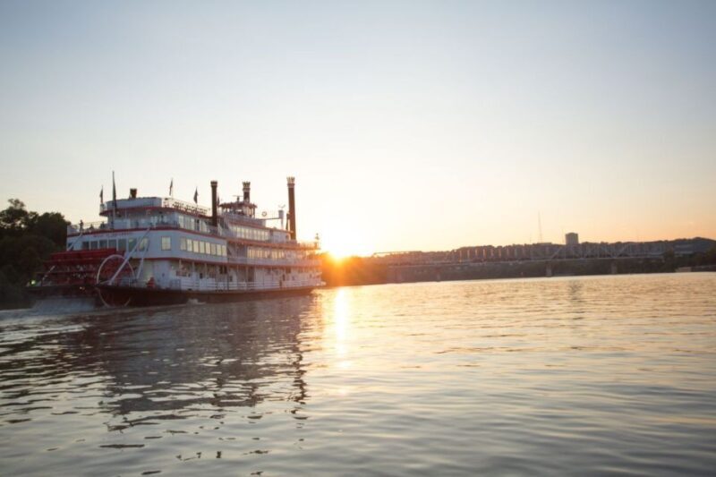 Cincinnati: Ohio River Cruise with Buffet Dinner - Key Points