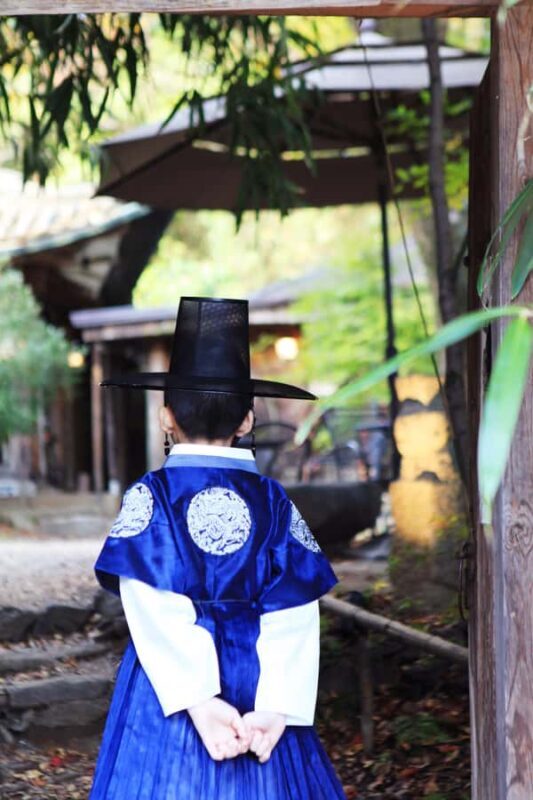 Cinematic Seoul: Private Photo Journey with a Pro - An Overview of the Experience