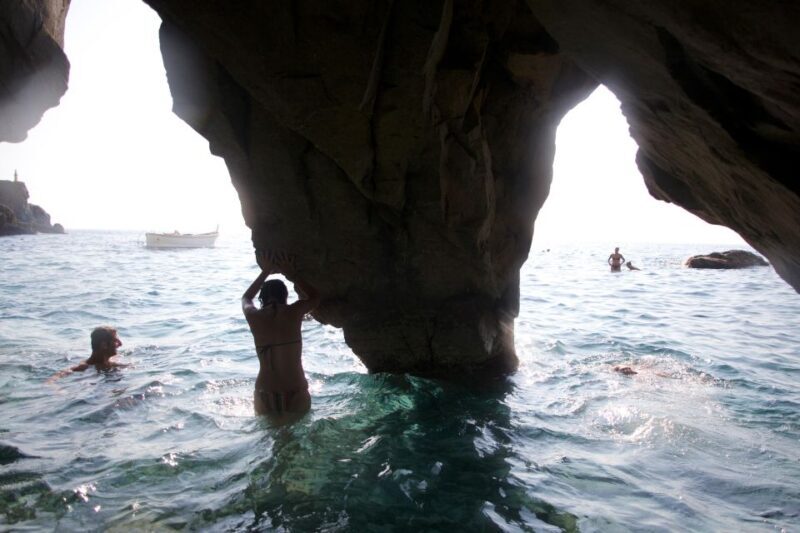 Cinque Terre: Afternoon Boat Tour with brunch on board - A Deep Dive into the Experience