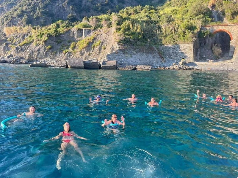 Cinque Terre boat tour with a traditional ligurian gozzo - Exploring the Cinque Terre by Boat: A Genuine Sea-Level Perspective