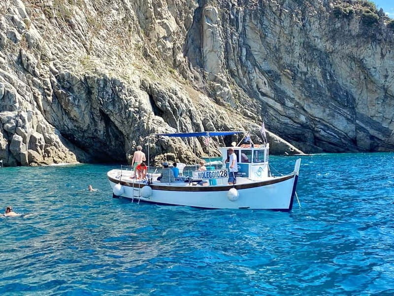 Cinque Terre boat tour with a traditional ligurian gozzo - The Itinerary: Unpacking the Experience