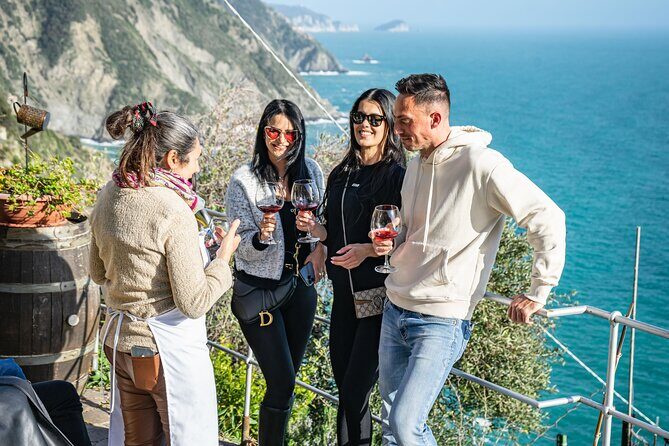 Cinque Terre: Gnocchi & Pesto Class with Seaview in Riomaggiore - Frequently Asked Questions