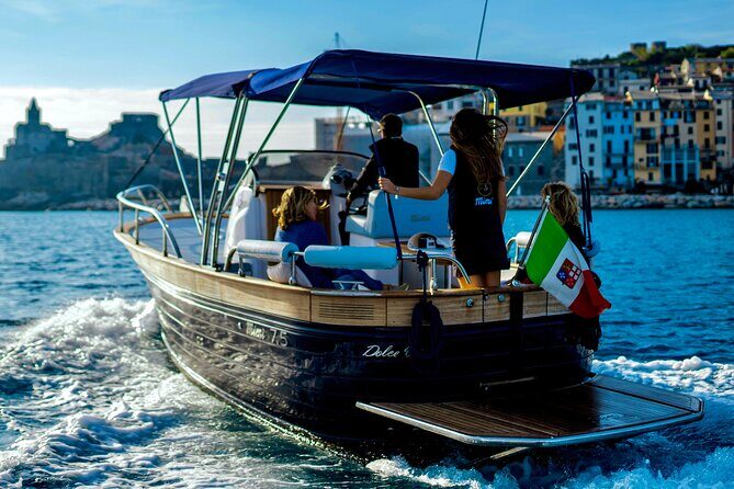 Cinque Terre SHARED boat tour, Amazing Experience - FAQ