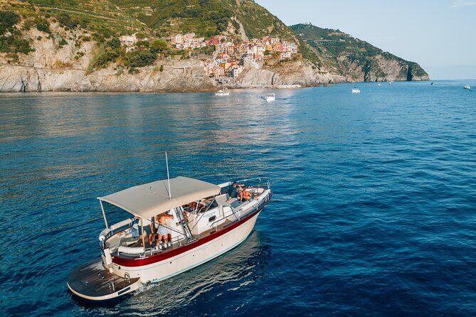 Cinque Terre Sunset Boat Tour : golden hour on the water - Key Points