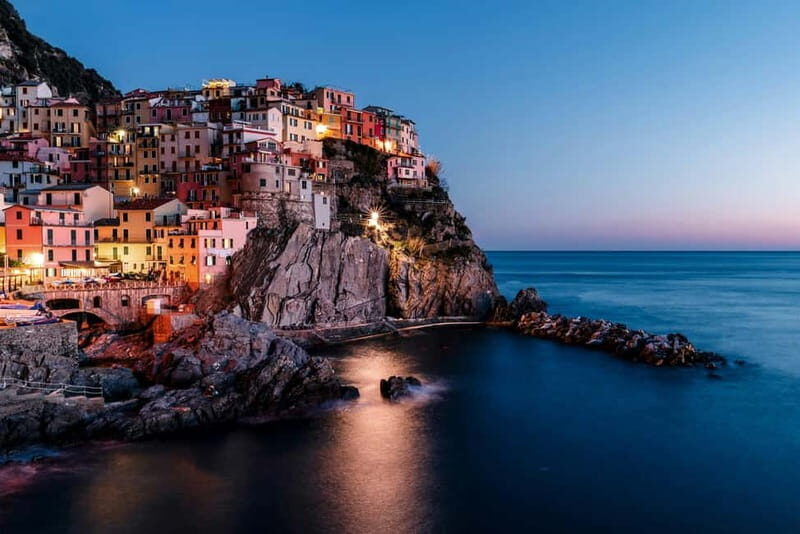 Cinque Terre Sunset boat tour : golden hour on the water - The Experience and Atmosphere