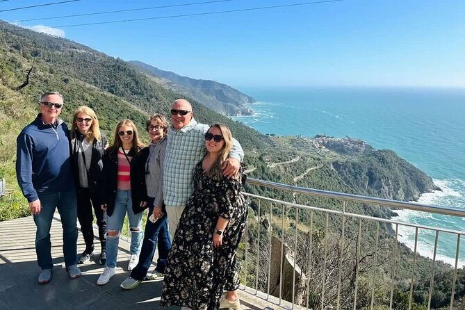Cinque Terre Tour by van from Lucca, Pisa or La Spezia Port - Exploring the Cinque Terre with a Van: What to Expect