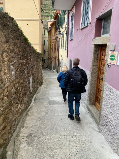Cinque Terre Tour by van from Lucca, Pisa or La Spezia - FAQs
