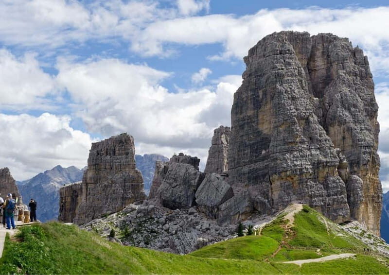 Cinque Torri: a day of climbing in the Dolomites - Cinque Torri: a day of climbing in the Dolomites