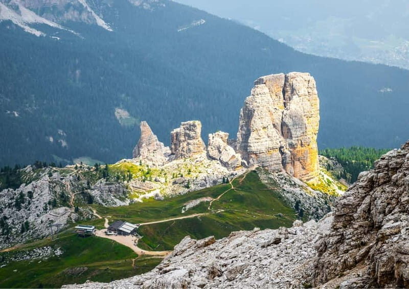 Cinque Torri: a day of climbing in the Dolomites - Key Points