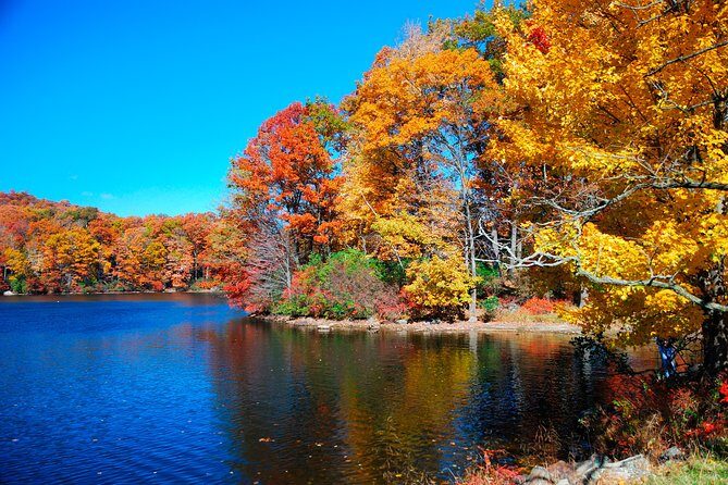 Circle Line: 8-hr Bear Mountain Oktoberfest Cruise - A Bright Fall Outing on the Hudson: The Bear Mountain Oktoberfest Cruise