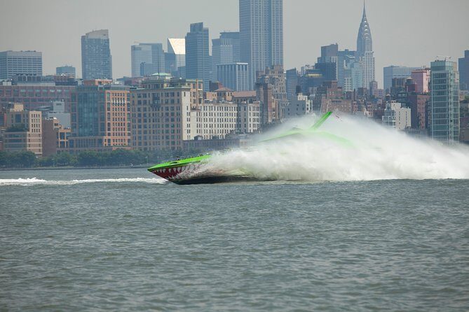 Circle Line: NYC BEAST Speedboat Ride - Verdict: Is It Worth It?