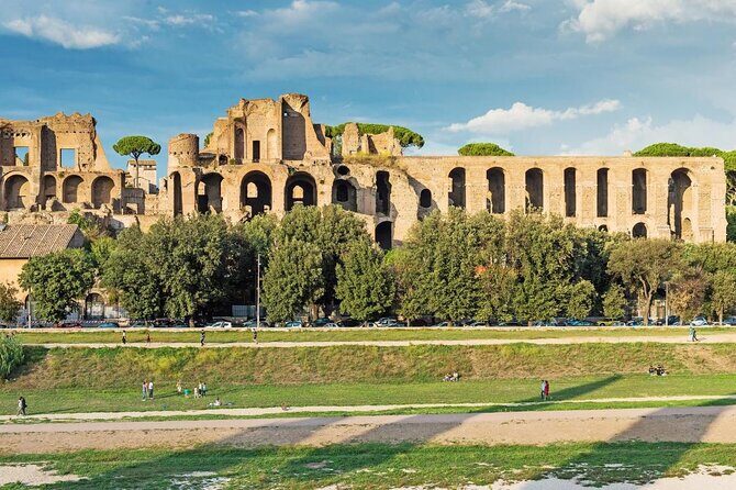 Circo Maximo entrance ticket + virtual experience - Exploring the Virtual and Actual World of Circus Maximus