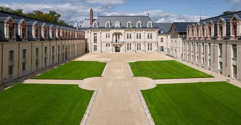 Cité internationale de la langue française entrance ticket - Visiting the Site: What to Expect