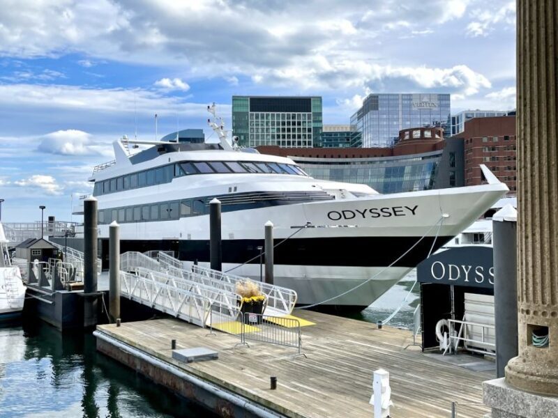 City Cruises Boston: Premier Brunch or Dinner Harbor Cruise - A Closer Look at the Experience