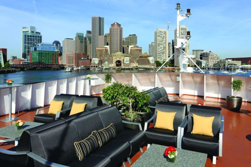 City Cruises Boston: Premier Brunch or Dinner Harbor Cruise - The Breakdown: What to Expect and Why It Matters