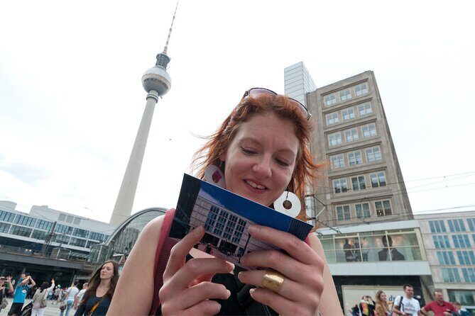 City game scavenger hunt Berlin Mitte - independent city tour I discovery tour - FAQ